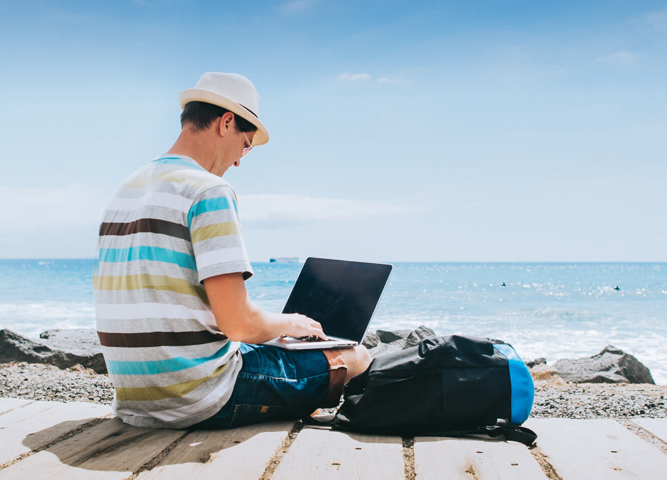 Workation: Urlaub und Arbeit clever verbinden | HolidayCheck